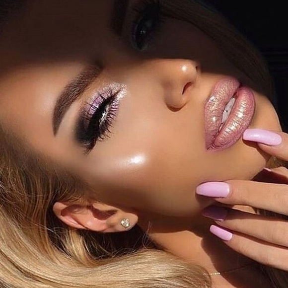 OFRA | Makeup | Nikkietutorials Everglow Highlighter | Poshmark